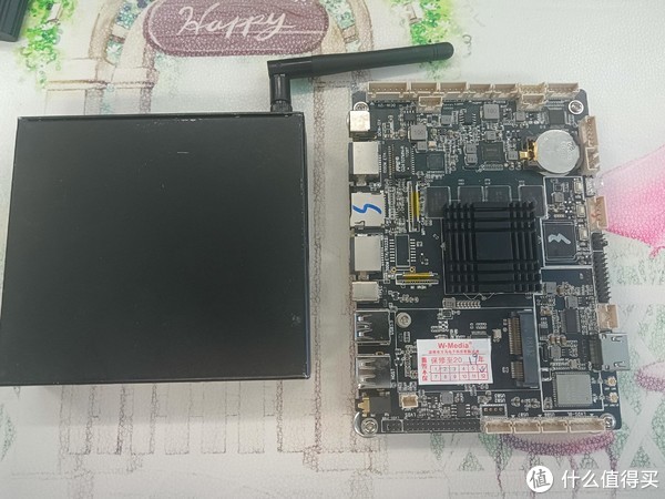 X86与ARM较量：以Atom Z8300和RK3399为例的NAS性能测试与部署