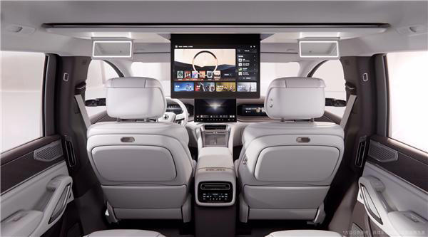 腾势全尺寸SUV N9上市定档3月21日，预售45万起，直面竞争问界M9