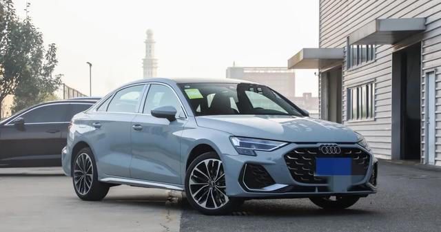 奥迪A3推新款，16.59万起，全新1.5T发动机助力新征程