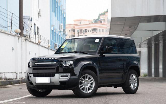 2025款路虎卫士！售价不足70万起，车长超5米3，搭载3.0T四驱+8AT