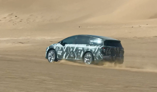 理想首款纯电SUV i8动态视频曝光：进沙漠耍一耍