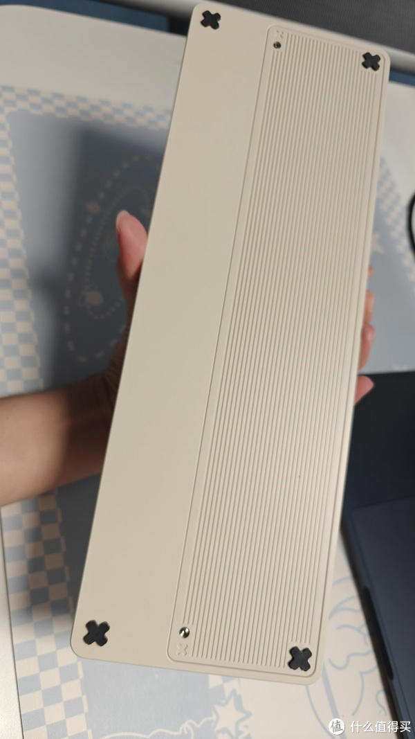 MacBook 完美拍档｜IQUNIX MG65 ：轻薄与手感的平衡之道