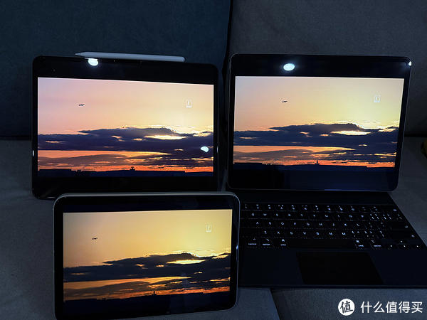 iPad 屏幕对比：双层 OLED、Mini-LED 与 LCD 的真实体验
