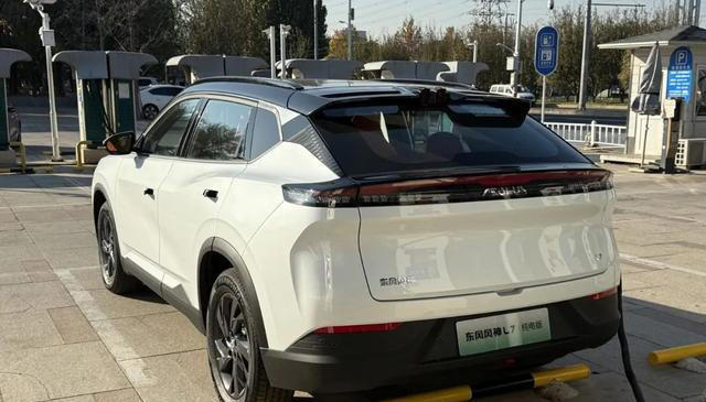 东风风神L7EV 10万级的纯电SUV 换新至高4万元补贴