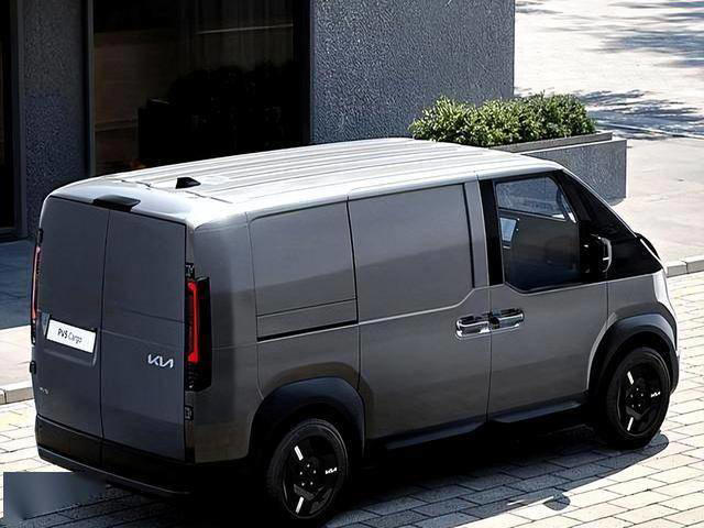 起亚纯电MPV PV5：1+2+3座椅布局真实用吗？能否成为翻身之作？