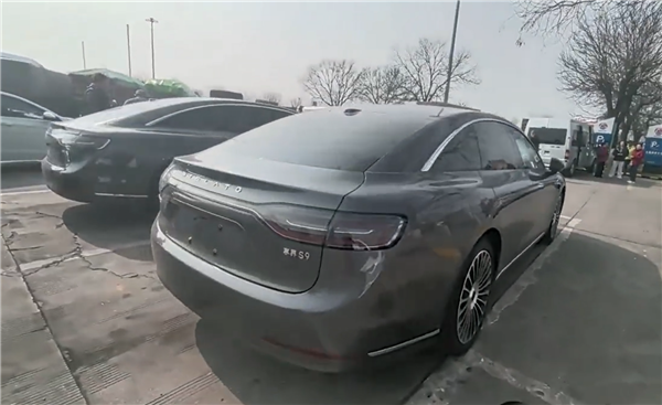 享界S9增程版实车曝光，升级四激光雷达，再次迎战56E