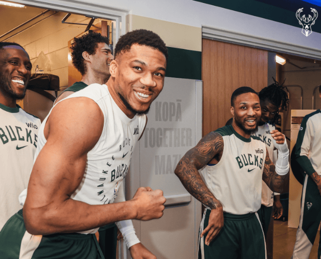 还差2分！字母哥上半场砍下20分，常规赛生涯得到19998分