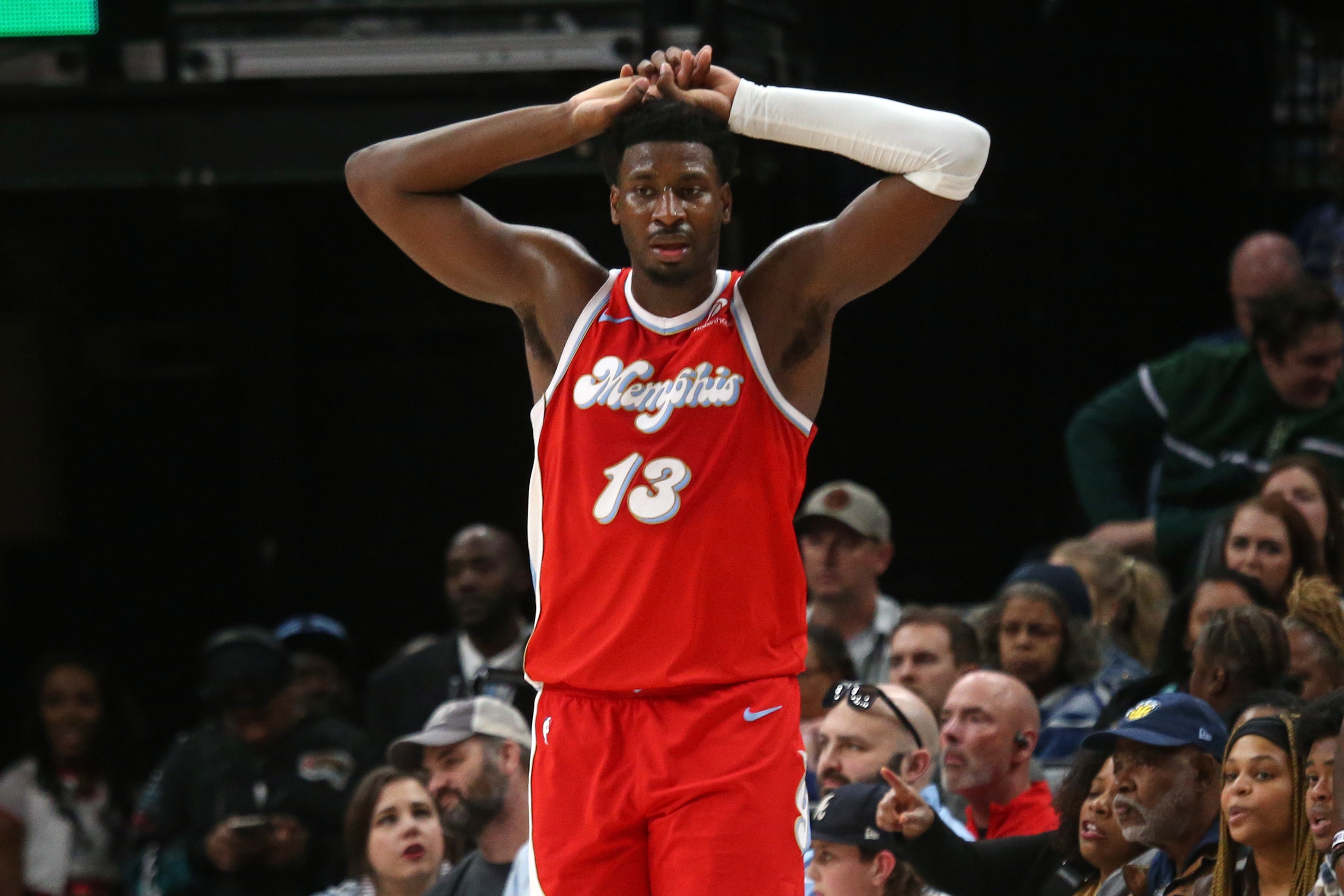 追梦：有点对JJJ失望 他那么出色 不应该还老是陷入犯规麻烦