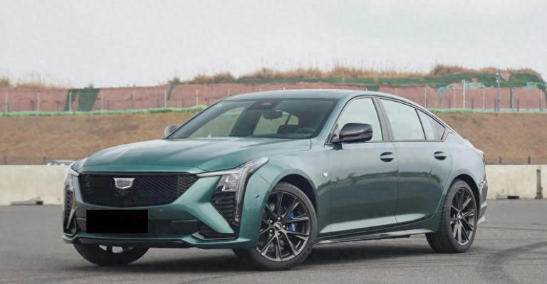 配2.0T+10AT，不迎合主流市场，全新凯迪拉克CT5还是一如既往纯粹