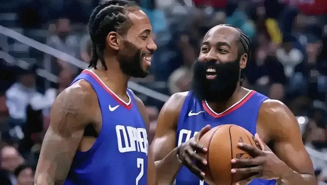 小卡的伤病，就是鲈鱼作死搞出来的，快船的巨大隐患就是小卡健康