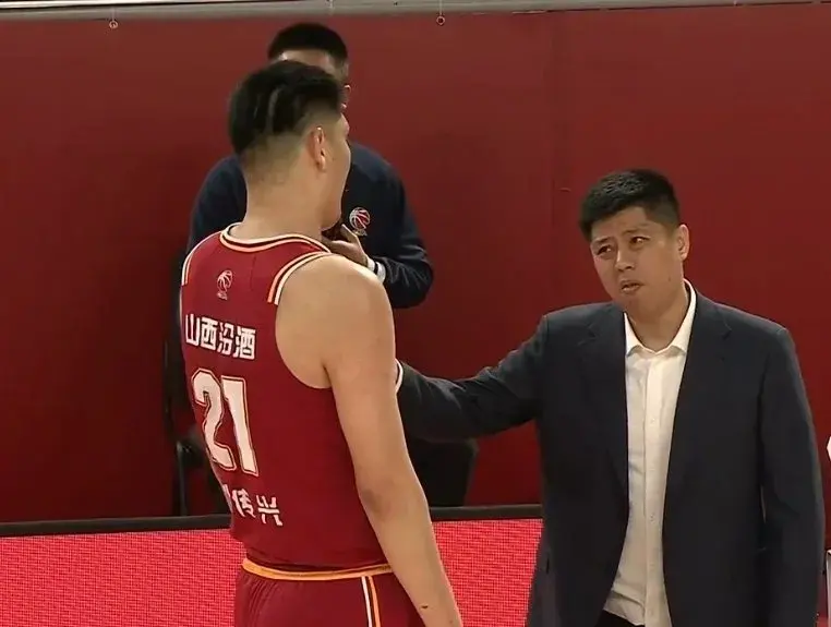 调整！今晚中央五套直播CBA有变：CCTV5、CCTV5+都不播，附上赛程