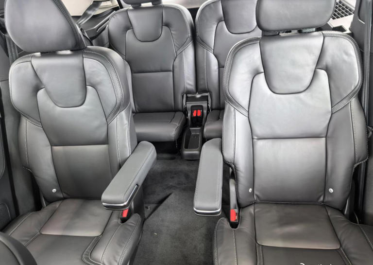 全新一代沃尔沃XC90来了！单挑X5与GLE，绝美颜值！