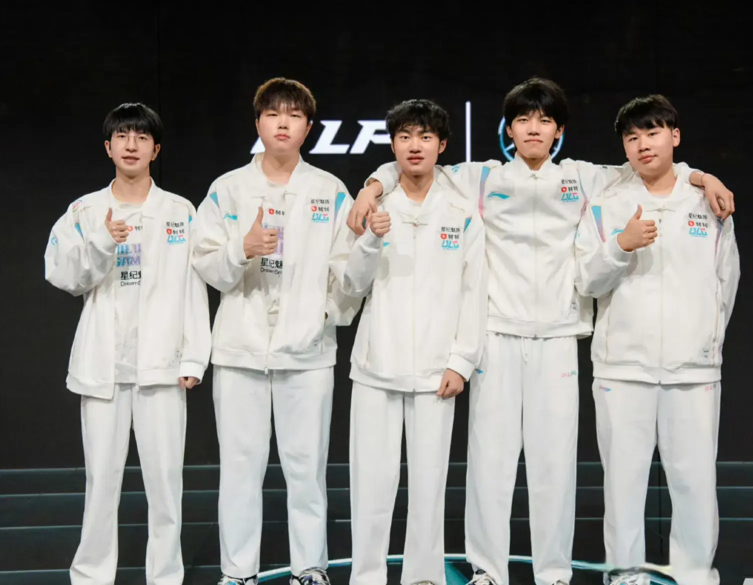 Wei遭到BLG嫌弃？BLG三C一致吐槽Wei！Wei粉丝谴责BLG搞集体霸凌