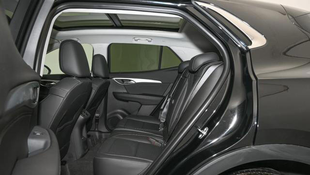 一口价13.99万起，别克昂科威S白金版上市，配1.5T+9AT，家用挺香