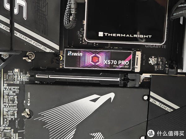 快、稳、大！电竞装机首选佰维X570 PRO 天启Gen5高速SSD固态硬盘