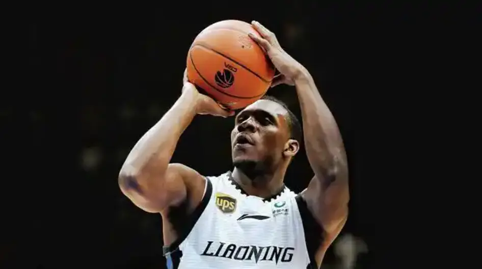 在CBA拿10000分有多难？30年历史仅5人做到，现役他最有希望