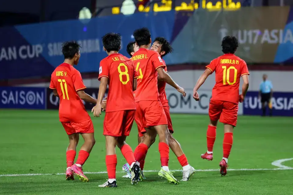 U17亚洲杯:中国2:0送泰国垫底，乌兹3:0沙特，1/4决赛避开日本