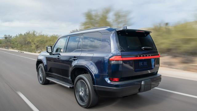 约合人民币63万元，雷克萨斯GX550 7座版曝光，搭载3.5T V6发动机