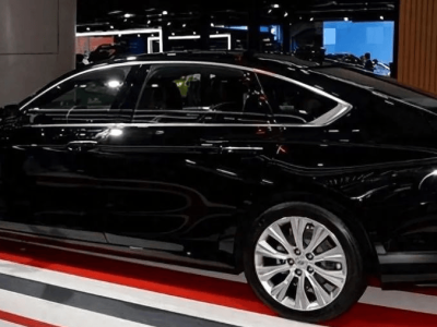 凯迪拉克CT4大跳水，2.0T+237马力仅售13.98万，豪华车市场要变天了？