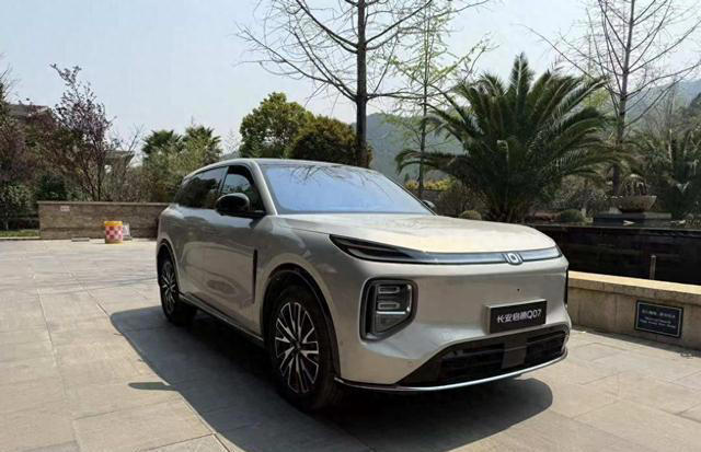 先享价13.98万起，配CDC电磁主动悬架+高阶智驾，大五座SUV新选择