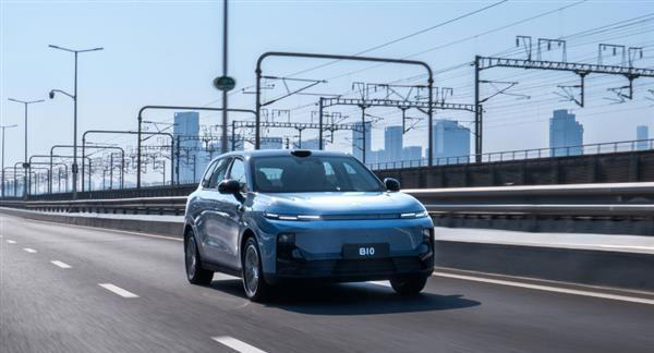 9.98万起 零跑全新纯电SUV B10上市：起步就是510公里续航