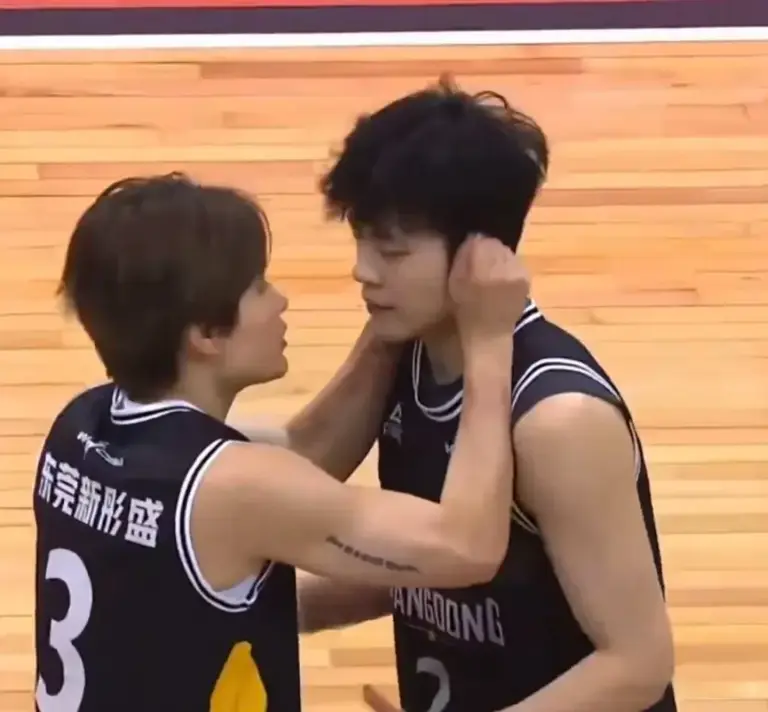 女篮动态！4月13日 WCBA总决赛G4，传来杨力维杨舒予黄思静新消息