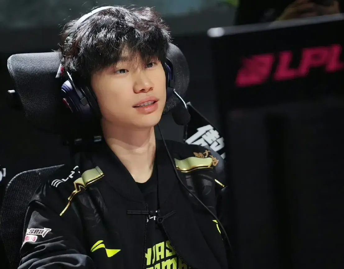 韩网热议IG不敌NIP: TheShy正在阻止IG晋级S15！最弱冠军上单诞生