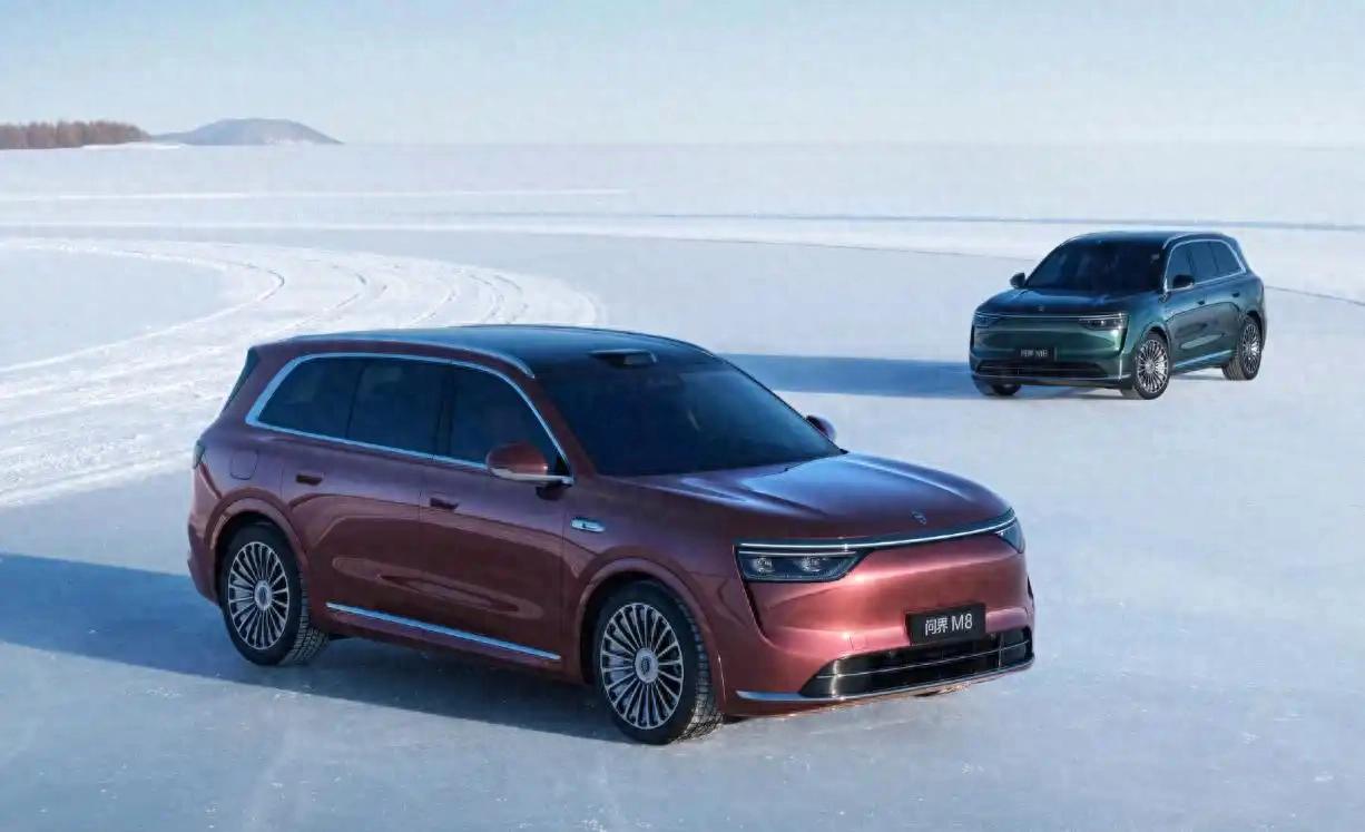 订单火爆：问界M8来势汹汹，BBA们有没有瑟瑟发抖？