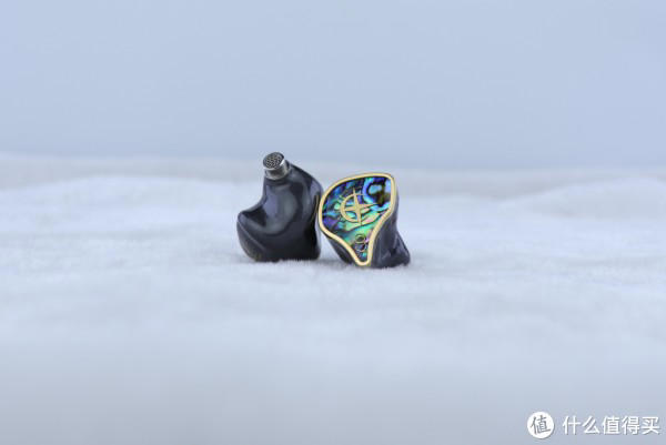 声场广阔如天地山海，来自qdc皇帝Emperor的15单元旗舰耳机体验