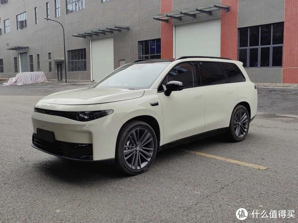 零跑C16尊享版：20万级6座SUV的性价比之选