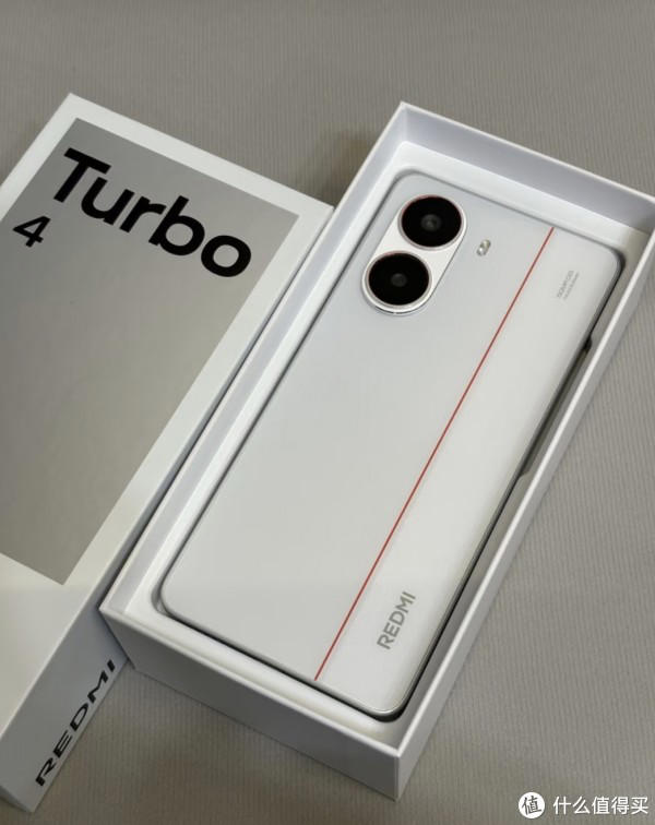 深度体验小米REDMI Turbo4Pro：性能怪兽的多面剖析