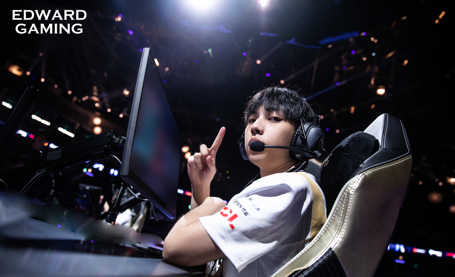 s1mon事件反转对EDG彻底无感：CN瓦头部俱乐部形象崩塌?