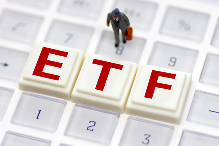 沪深300ETF整体规模突破万亿大关