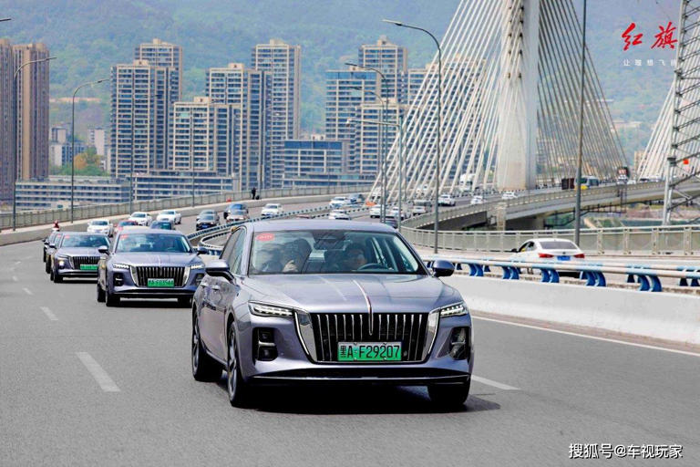 红旗H5 PHEV山城挑战，满电满油续航1600km，混动技术引领新潮流！
