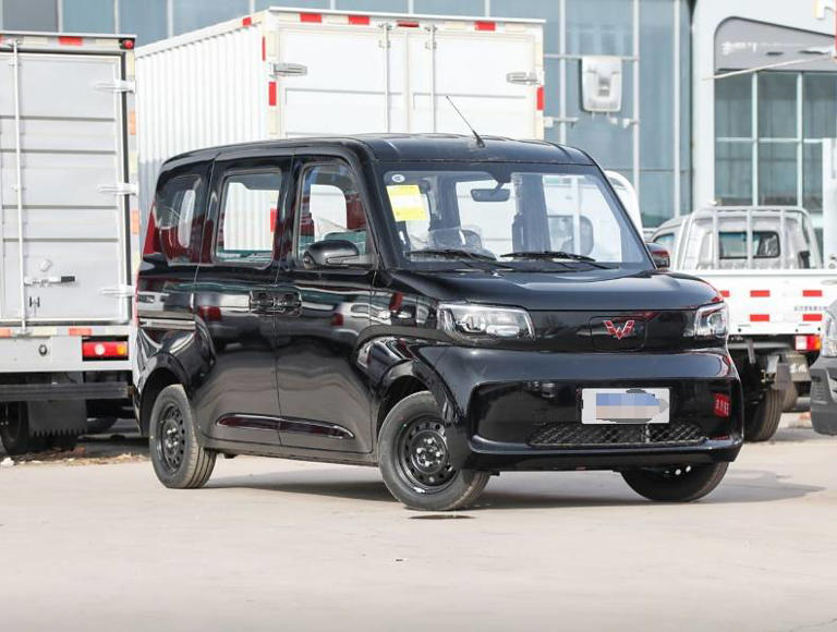 五菱之光EV续航201km售4.78万，能否成为农村新能源“破冰者”？