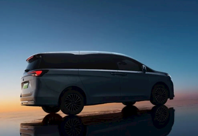 搭载真龙插混系统！别克GL8陆尚4月22日预售：续航1420km 亏电油耗仅6.68L