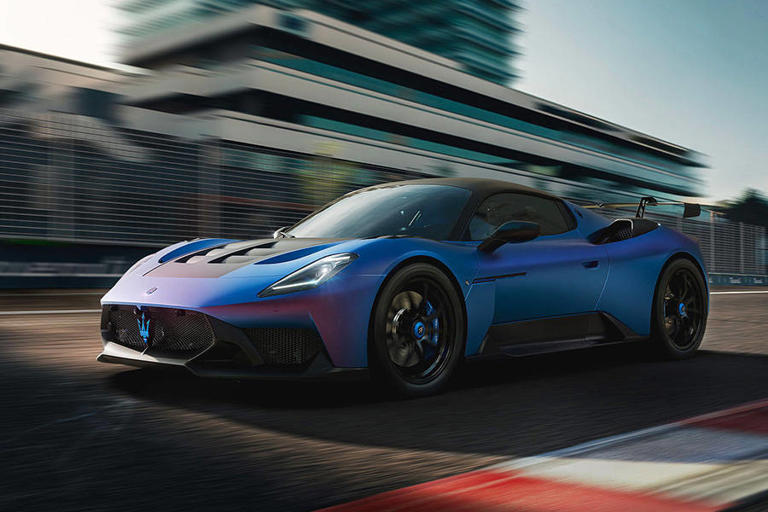 玛莎拉蒂GT2 Stradale售价超400万，MC20 Icona国内首秀！