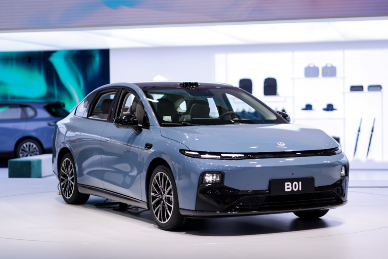 650km续航+激光雷达，零跑B01全球首秀