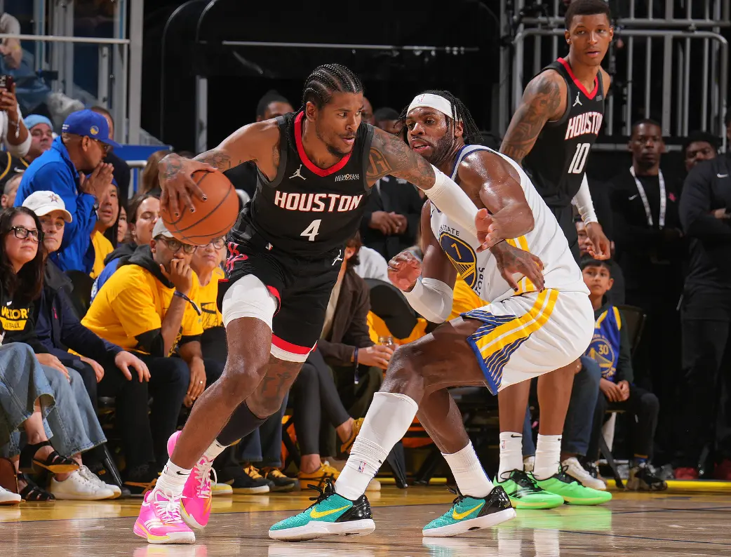 火箭双后场25中9铁出天际！末节让佩顿单人9-0打崩 范乔丹致命失误