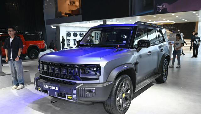 深蓝G318无忧穿越版上市，15.29万起，对比捷途山海T2怎么选？