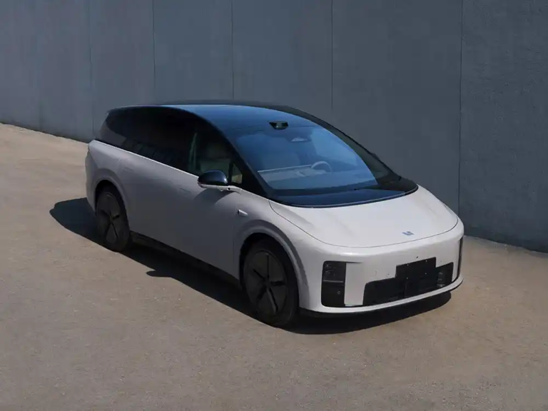 理想i6要来了，路试谍照已曝光，下半年上市