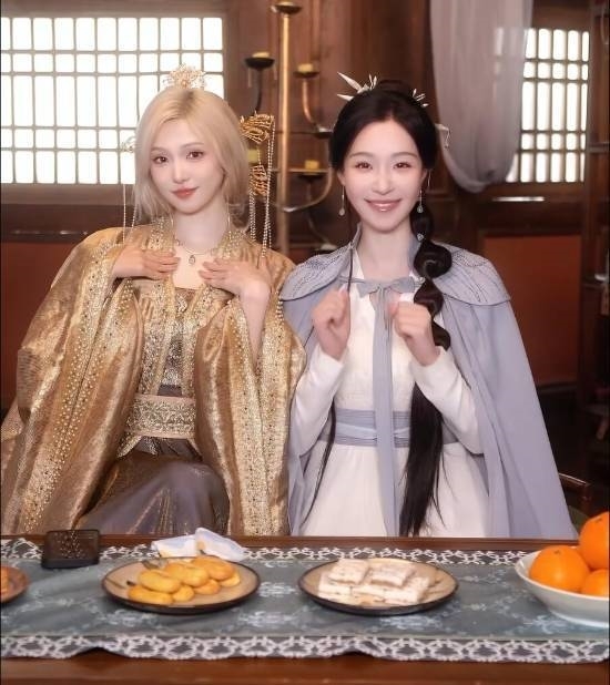 《完蛋！我被美女包围了！2》正式上线：同步登录Steam/WeGame