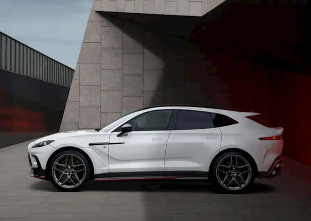 性能SUV天花板！阿斯顿·马丁DBX S官图发布：搭4.0T V8动力