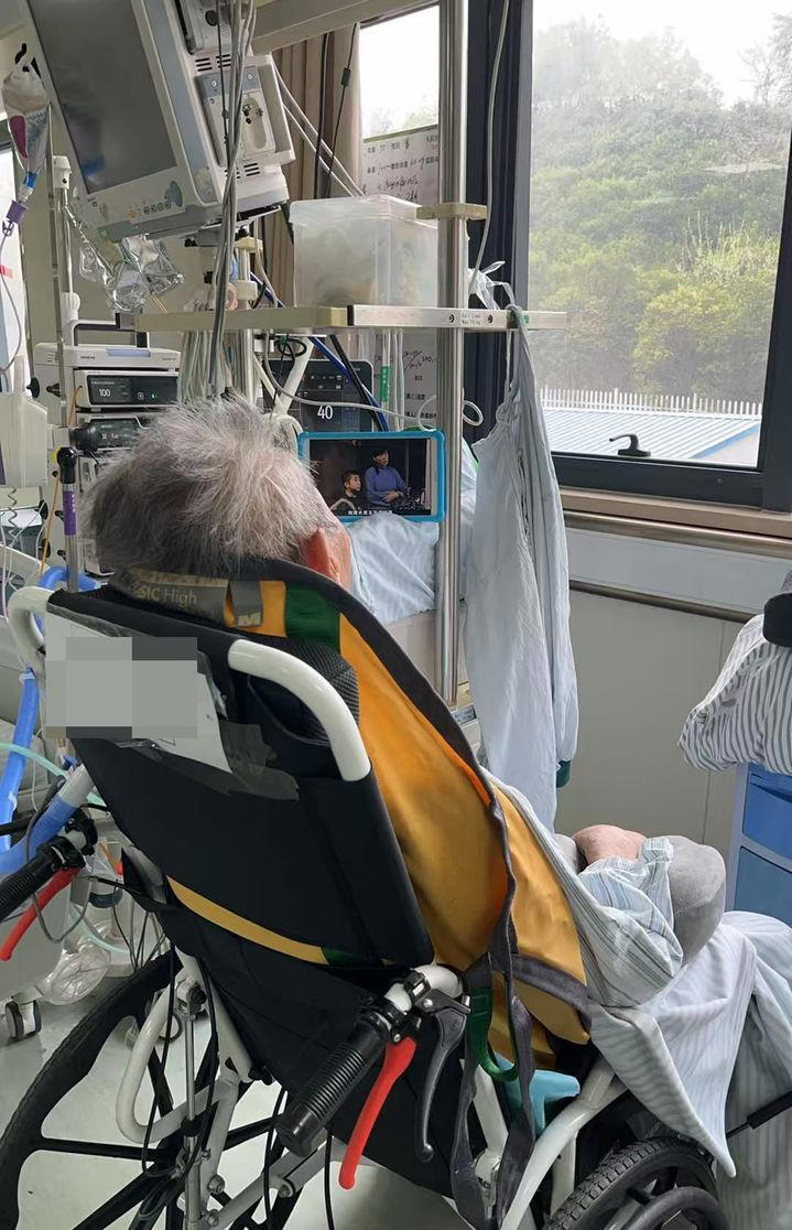 ICU医护70余天“生命之战” 七旬老人12345特别致谢