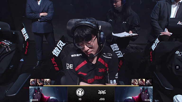 IG solo JDG：细节技能对拼扭掉大招，Rookie韦鲁斯赢下solo