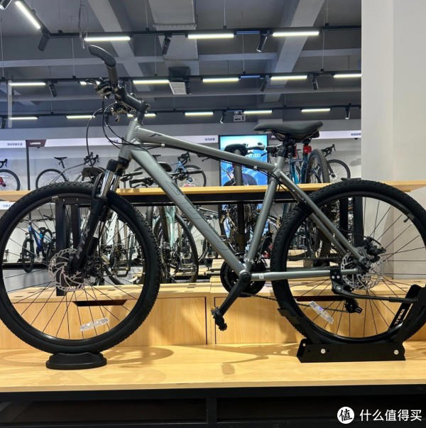 捷安特ATX660骑行实测：入门级山地车的实用之选