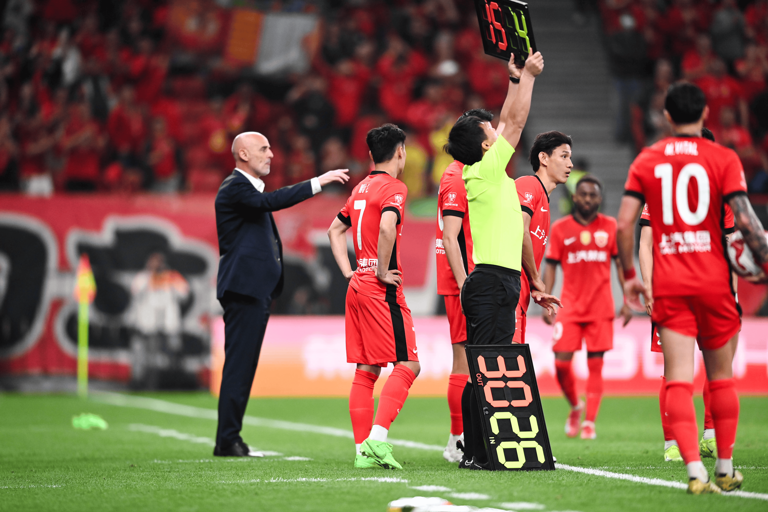 武磊采访：蓉城打法有点克制海港，定会为国家队比赛尽全力