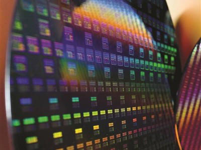 Intel 18A制程大揭秘：性能飙升25%，功耗猛降36%，能否挑战台积电2nm？