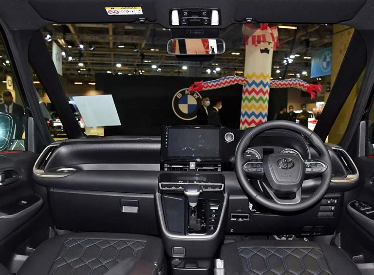 丰田最后一搏！新MPV与艾力绅同级，19万起售，起步配2.0L