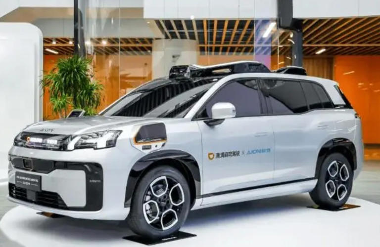 广汽埃安公布2025上海车展阵容，L4 Robotaxi车型全球首秀引期待
